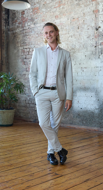 We Speak Your Language | MRE — Melbourne Real Estate